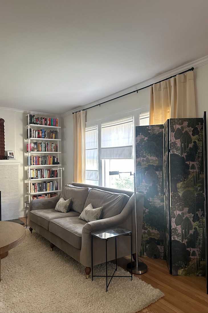 How I Made a DIY Room Divider with My Favorite Wallpaper | Apartment ...