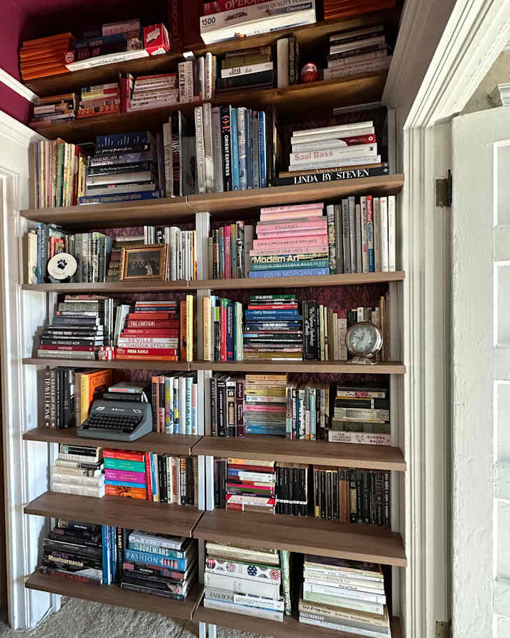 See How I Squeezed Stylish Book Storage into a Tiny Hallway | Apartment ...