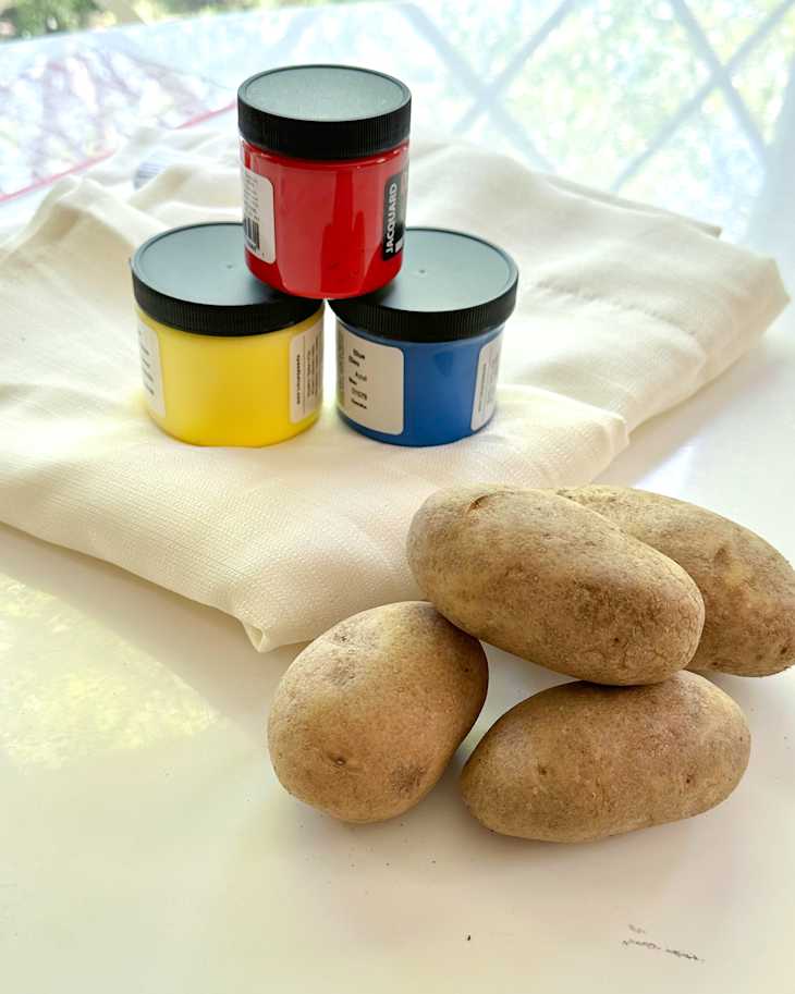 I Created Adorable Printed Cafe Curtains Using Potato Stamping — Here’s ...