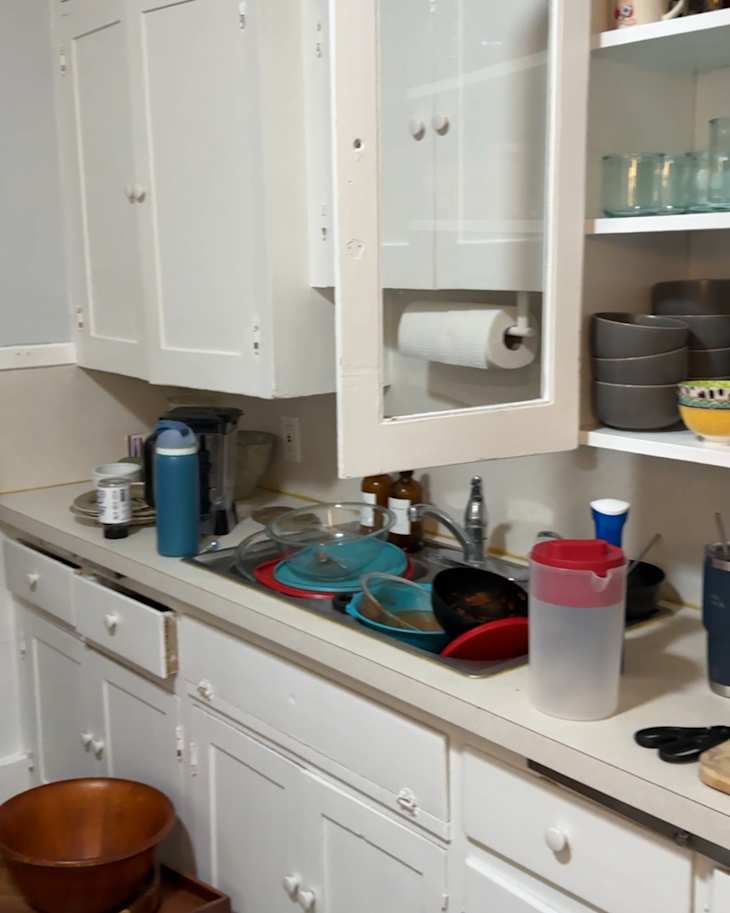 See a 1930s Kitchen’s $100 Peel-and-Stick Makeover | Apartment Therapy