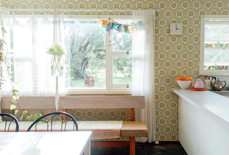 3 Kitchen Wallpaper Trends on Their Way Out in 2025 | The Kitchn
