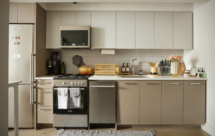 Tour a 415-Square-Foot Queens Studio: Photos | Apartment Therapy