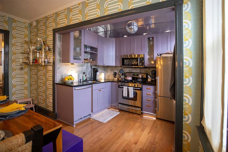Dramatic Purple Cabinets Transform a 2000s Kitchen | Apartment Therapy