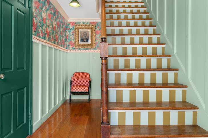 These 5 Painted Staircases Prove the Power of Bright Colors | Apartment ...