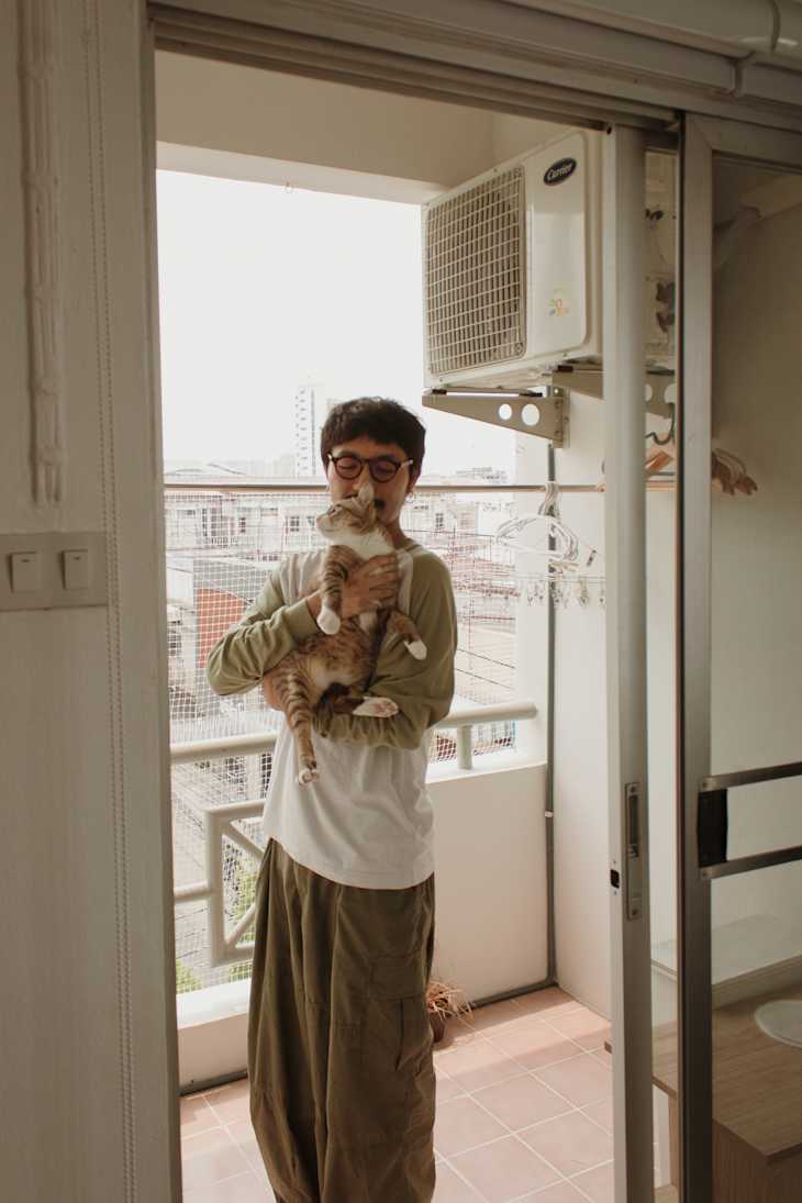 See Inside an Organized 312-Square-Foot Bangkok Studio | Apartment Therapy