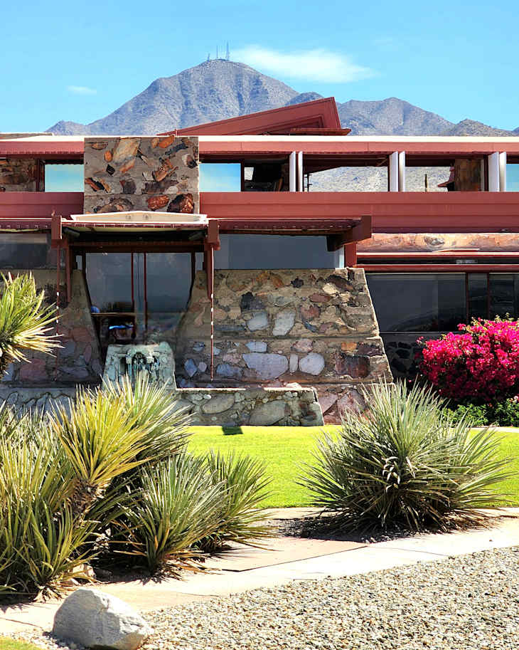 Frank Lloyd Wright & Airstream Teamed Up on a Travel Trailer ...