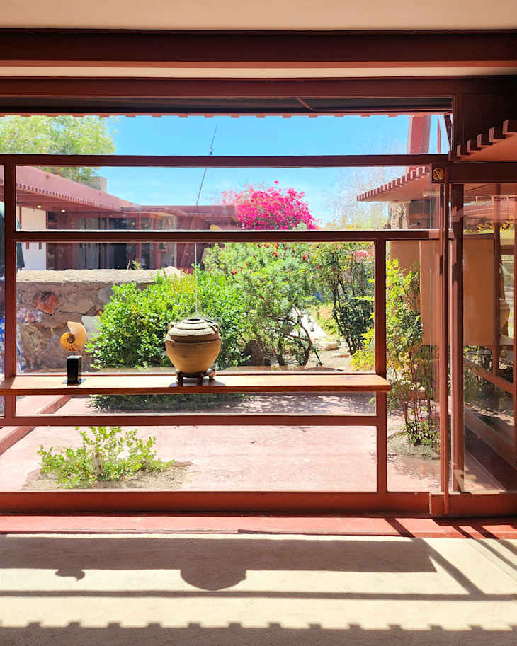 Frank Lloyd Wright & Airstream Teamed Up on a Travel Trailer ...