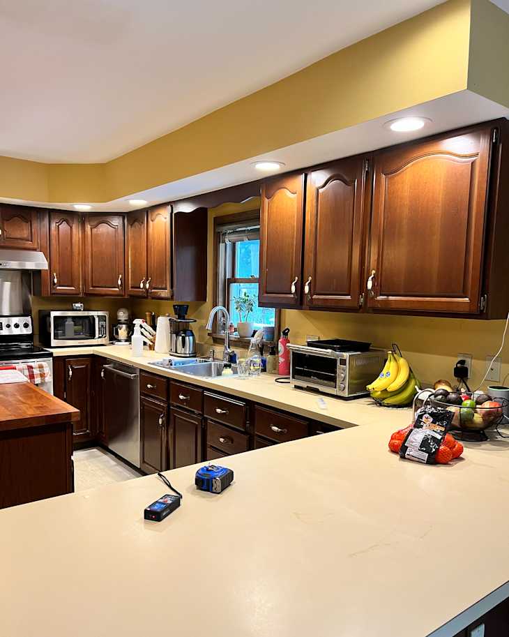 Before & After: A “Cramped” '80s Kitchen Gets a Green Makeover | The Kitchn