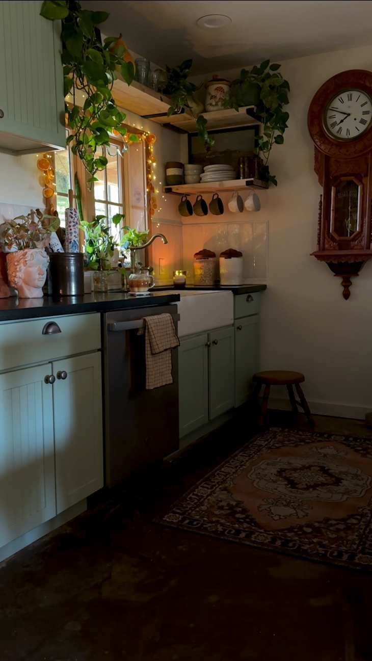 Tour an Arizona House With Stone Floors & Cottage Vibes | Apartment Therapy