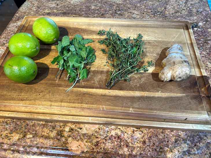 I Made a Spring Simmer Pot & My Home Smelled Amazing | Cubby