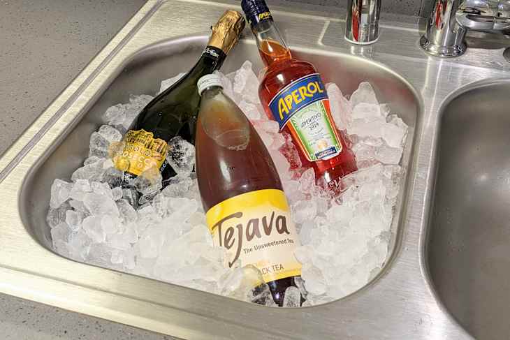 I Tried This Double Bowl Kitchen Sink Hosting Hack & Loved It ...