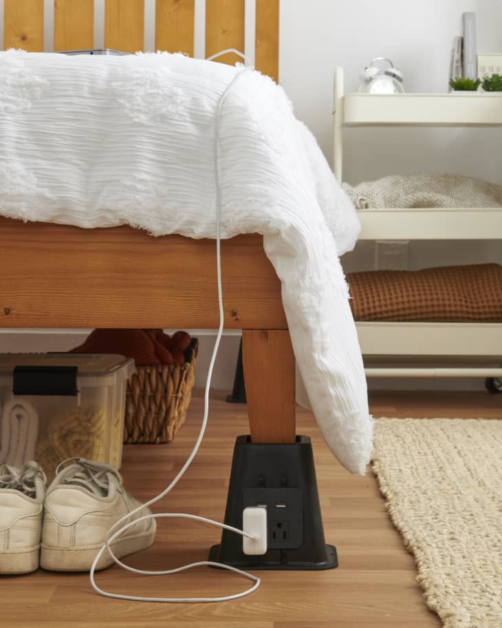 The 5 Best Bed Risers to Buy in 2024 (All Tested By Us) | Apartment Therapy