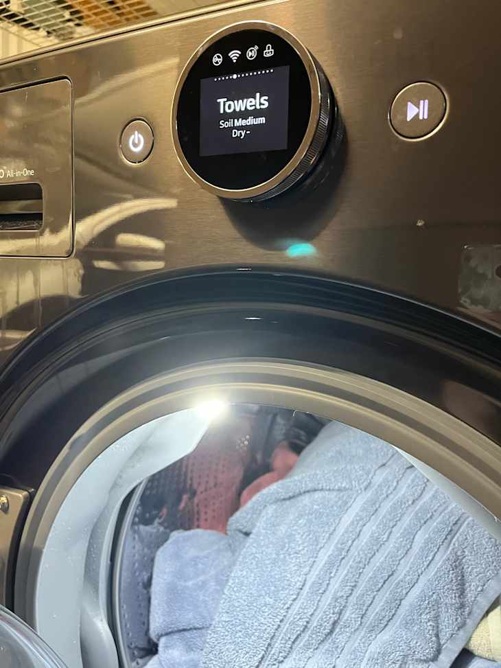 Review of LG WashCombo Ventless Washer/Dryer with Photos | Apartment ...