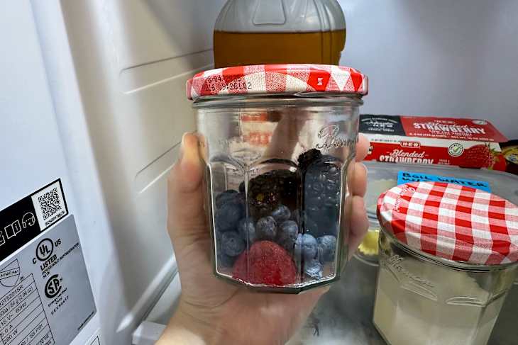 4 Creative Ways to Use Empty Jam Jars All Over Your Home | Apartment ...