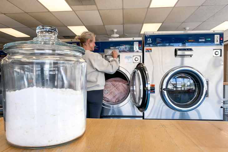 I Tried This Homemade Laundry Detergent Recipe (It Worked!) | Apartment ...