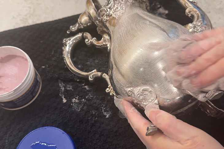 Martha Stewart’s Polishing Silver Method Works Like Magic | Apartment ...