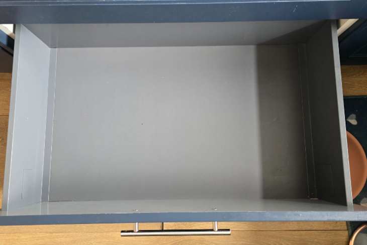 A Pro Organizer Fixed My Messy Kitchen Drawer Full of Pans | Apartment ...