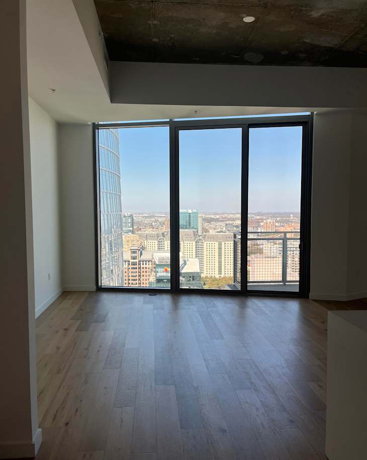 A Home Stager Transformed a “Lifeless” Penthouse | Apartment Therapy