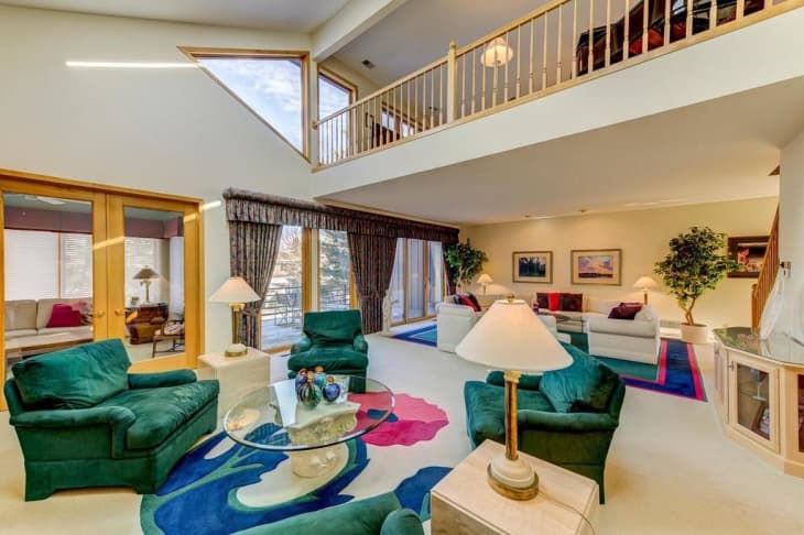 90s House for Sale — 902 S Highview Cir, Saint Paul, Minnesota ...