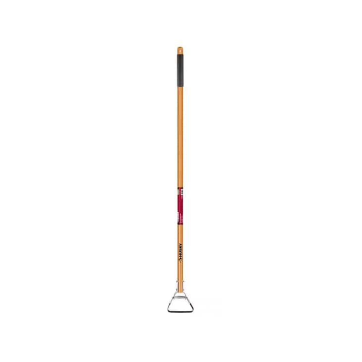 This Stirrup Hoe Makes Weeding Easier in My Mom's Garden | Apartment ...