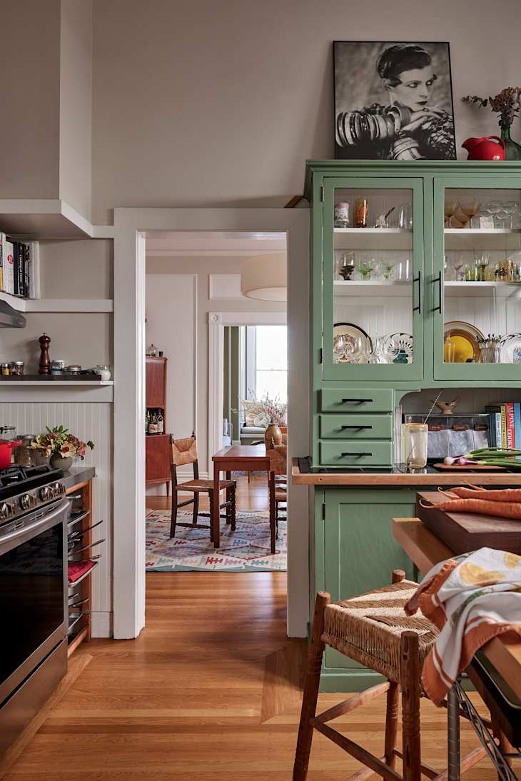 Here's Everything You Need to Know About an Unfitted Kitchen | The Kitchn