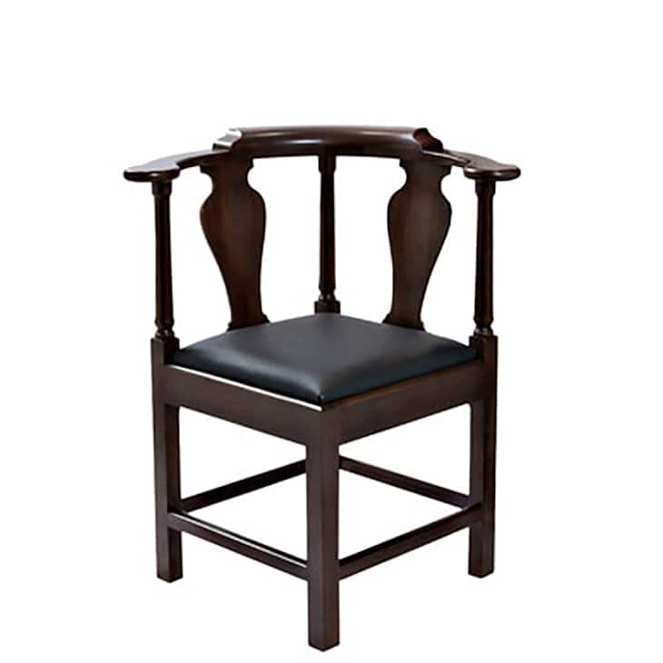What Is a Corner Chair & Where Should You Put One in a Home | Apartment ...