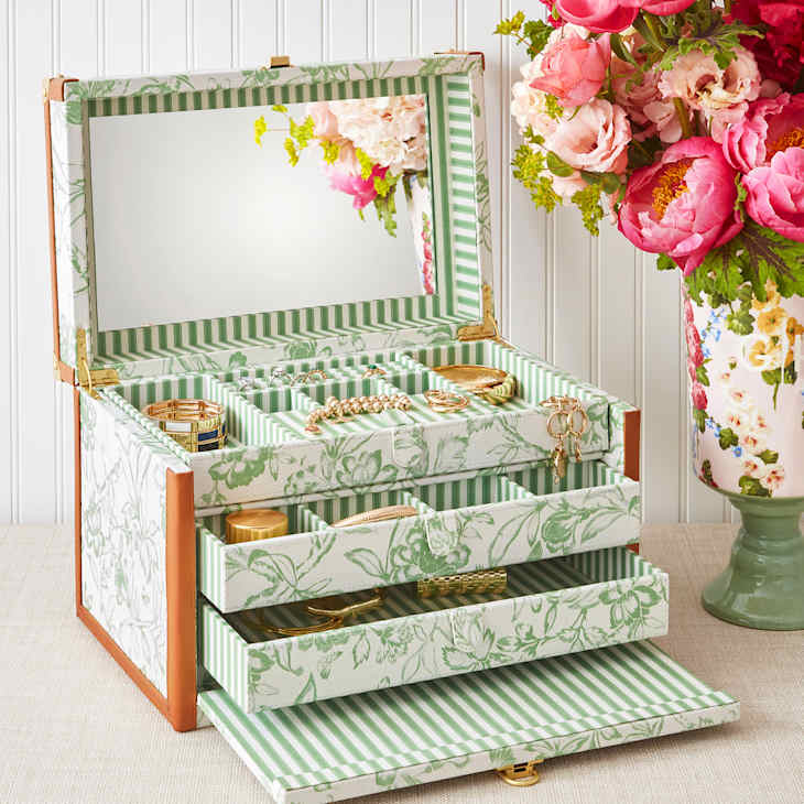 Sanderson x Mark & Graham Collaboration 2025 | Apartment Therapy