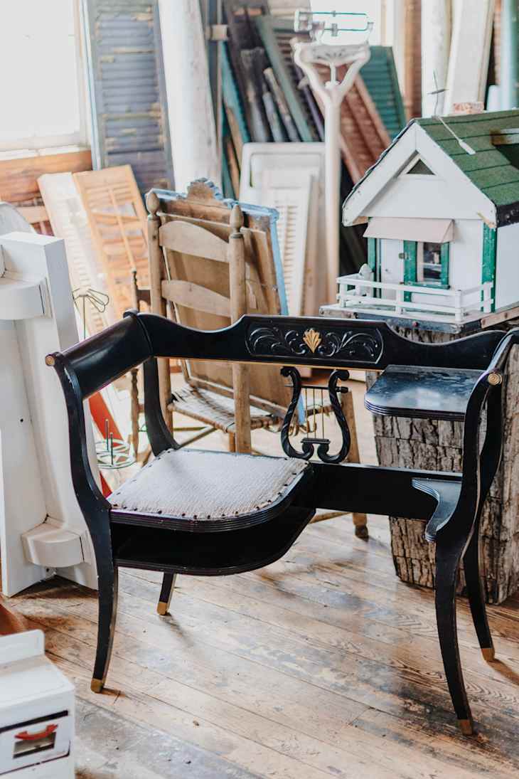 What Is a Vintage Telephone Bench? | Apartment Therapy