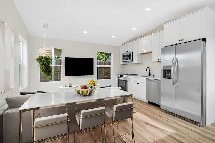 One-Wall Kitchen Design: 7 Layout Tips, Plus Pros & Cons | Apartment ...
