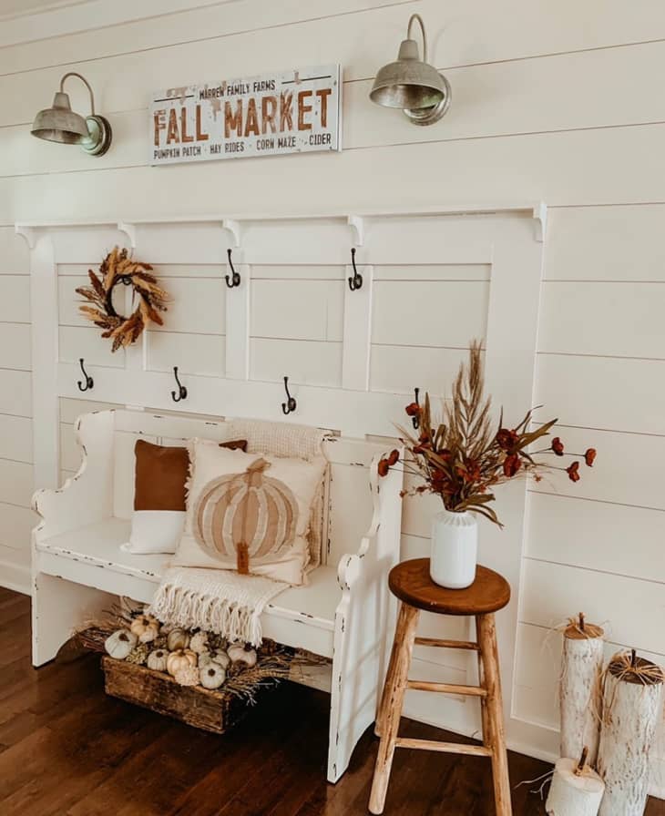 60 Fun Fall Decorating Ideas - Best Autumn Home Decor Ideas | Apartment ...