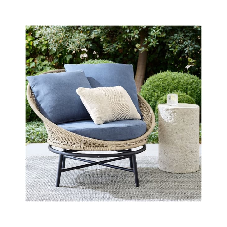 14 Best Pottery Barn Outdoor Furniture Pieces of 2025: Tables, Sofas ...