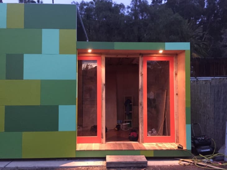 5 Tiny Houses to Buy on eBay | Apartment Therapy