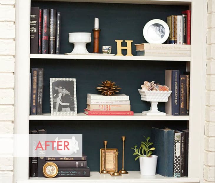 Good Tip: Add Temporary Color To Your Bookcase | Apartment Therapy