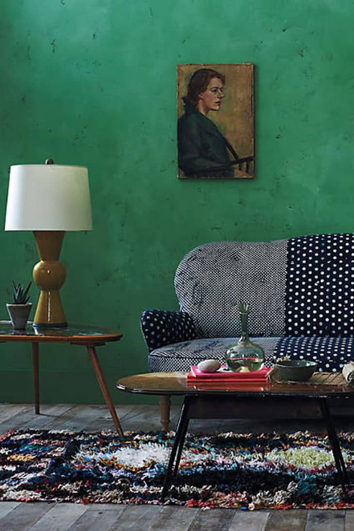 4 Rooms With Modern, Patterned Sofas | Apartment Therapy