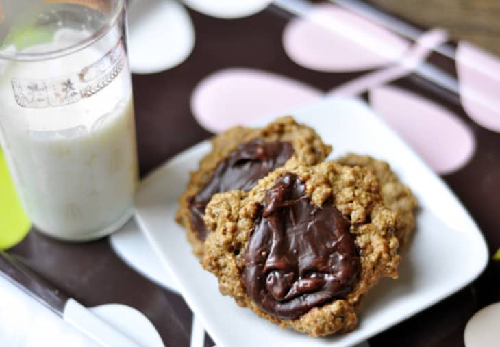 Recipe: Peanut Butter & Fudge Oatmeal Cookies | Kitchn