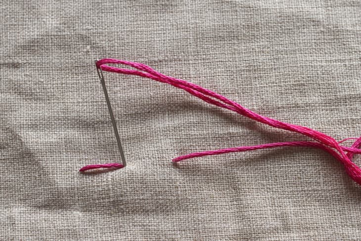 How to Sew Basic Stitches: 6 Stitch Photo Tutorials | Apartment Therapy