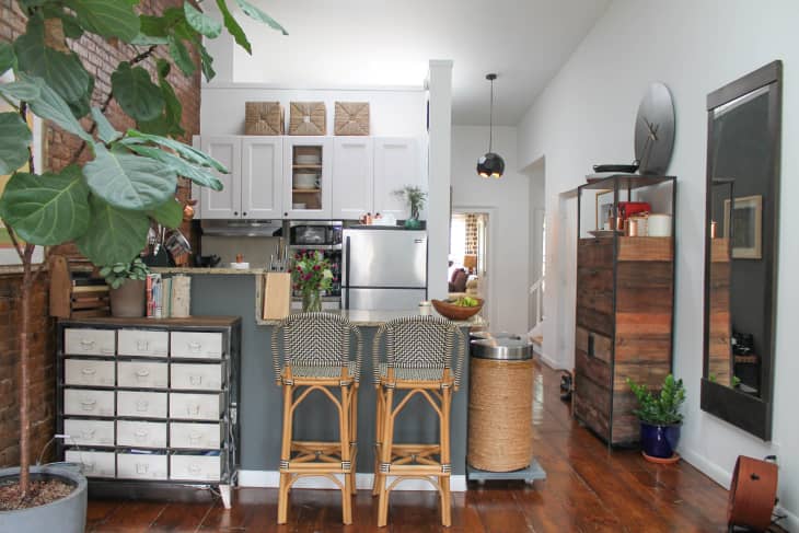 Renter DIY Projects That Improve Your Temporary Home | Apartment Therapy