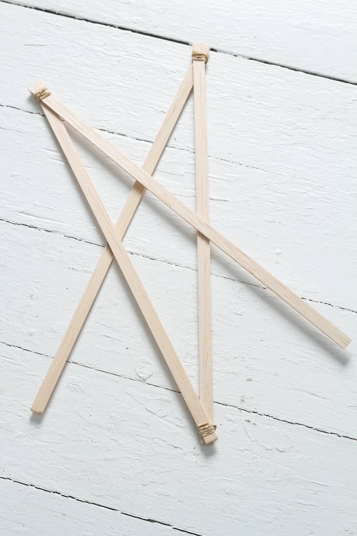 DIY Filipino Christmas Star Parol Decoration | Apartment Therapy