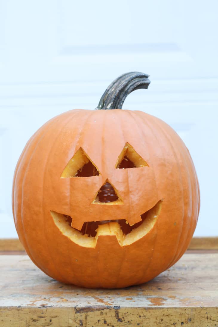 Easy, Fast Way to Carve a Halloween Pumpkin | Apartment Therapy