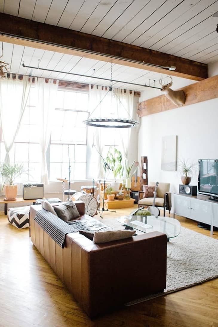 How to Float Furniture on a Diagonal | Apartment Therapy