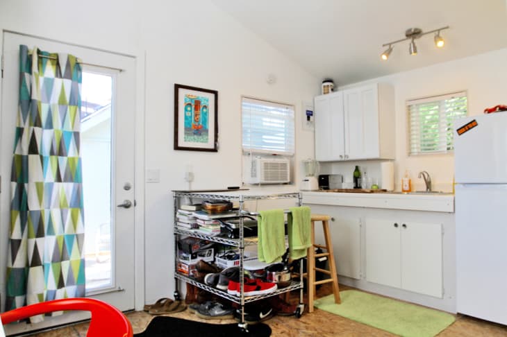 A 195-Square-Foot Hand-Built Tiny Home | Apartment Therapy