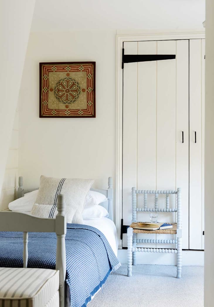 Look We Love: How To Create Cozy English Cottage Style | Apartment Therapy