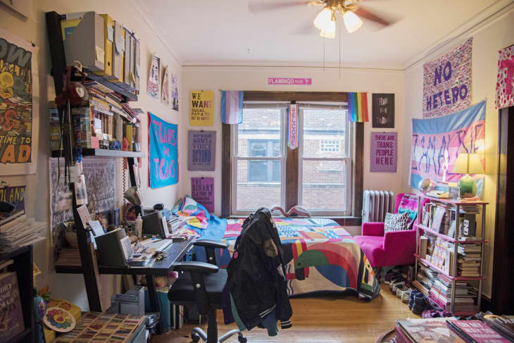Poet H. Melt's Chicago Studio Apartment Home Photos | Apartment Therapy