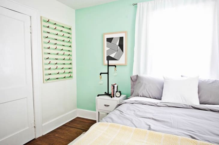 10 Accent Wall Color Ideas - Best Shades to Paint Accent Walls ...