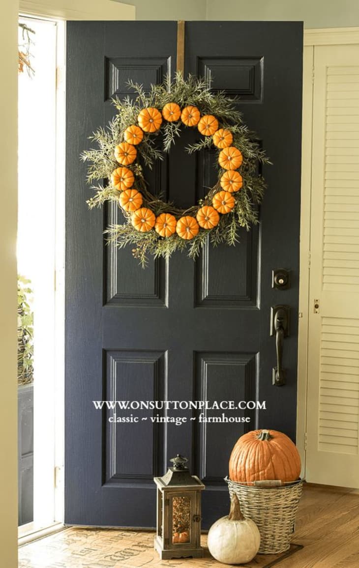 60 Fun Fall Decorating Ideas - Best Autumn Home Decor Ideas | Apartment ...