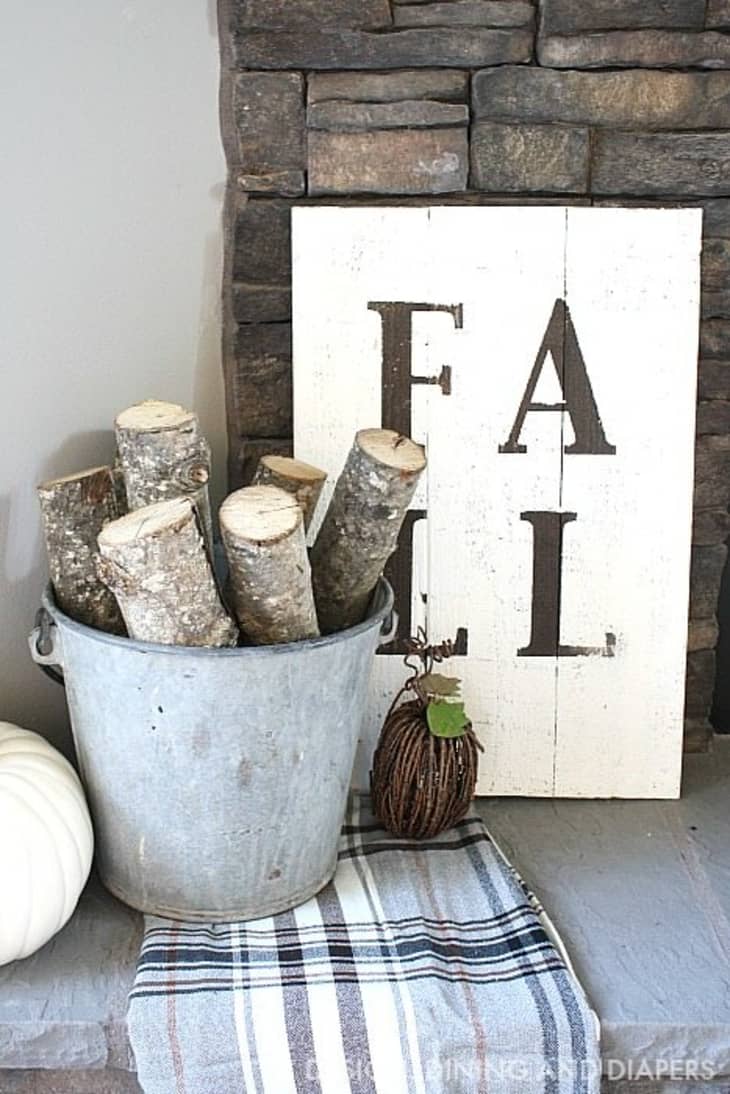 60 Fun Fall Decorating Ideas - Best Autumn Home Decor Ideas | Apartment ...