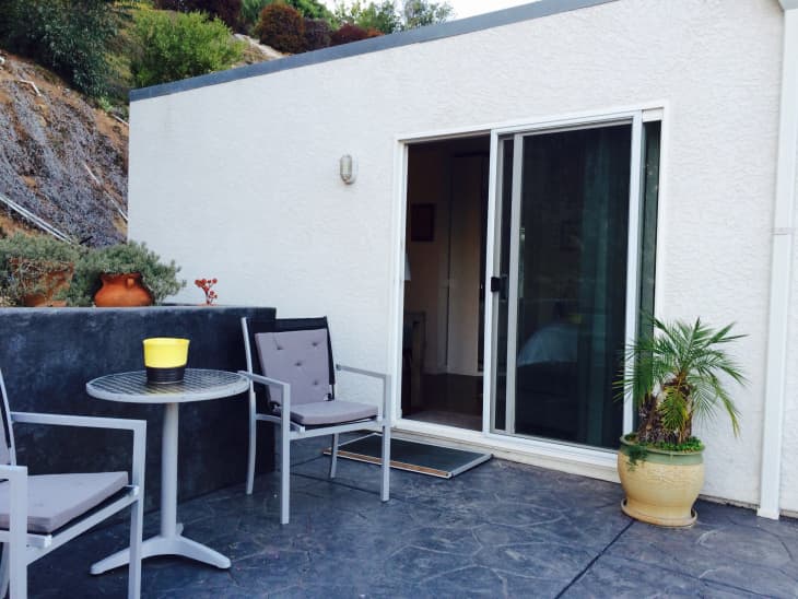 Emily’s Perfect Harmony in a Stylish 170 Square Foot Studio | Apartment ...