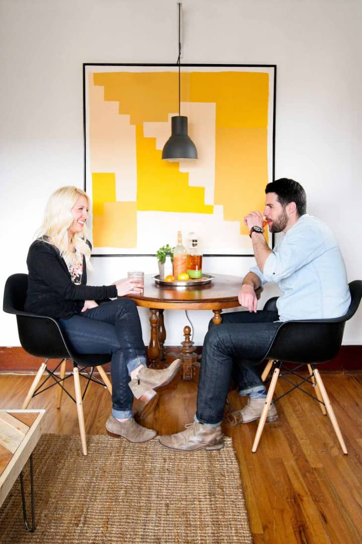 How to Decorate a Small Space With Large Scale Pieces | Apartment Therapy