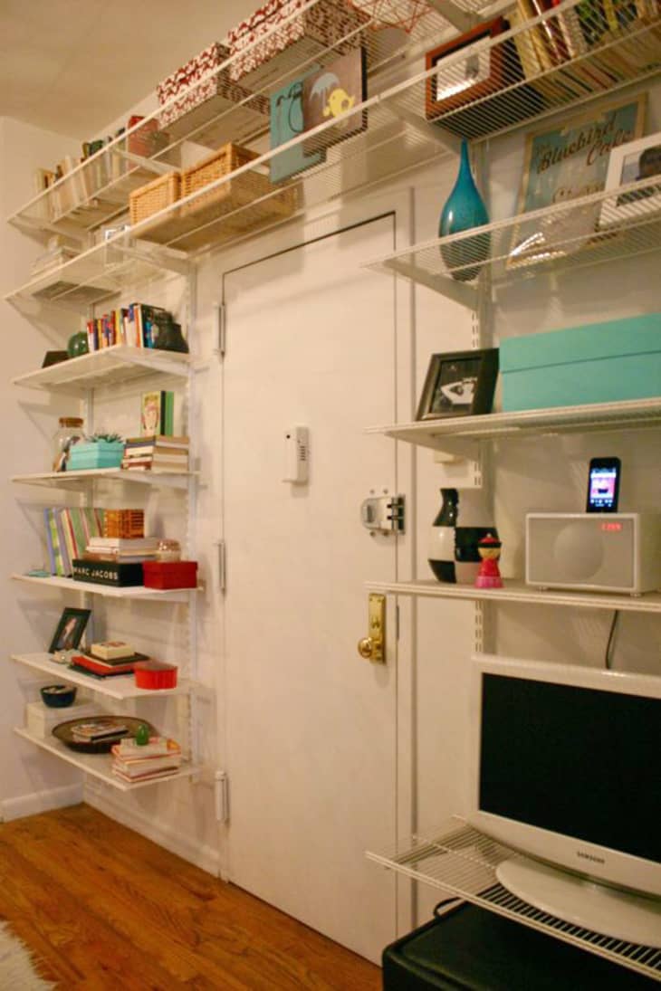Chris’s 280 Square Foot Mini Modern | Apartment Therapy
