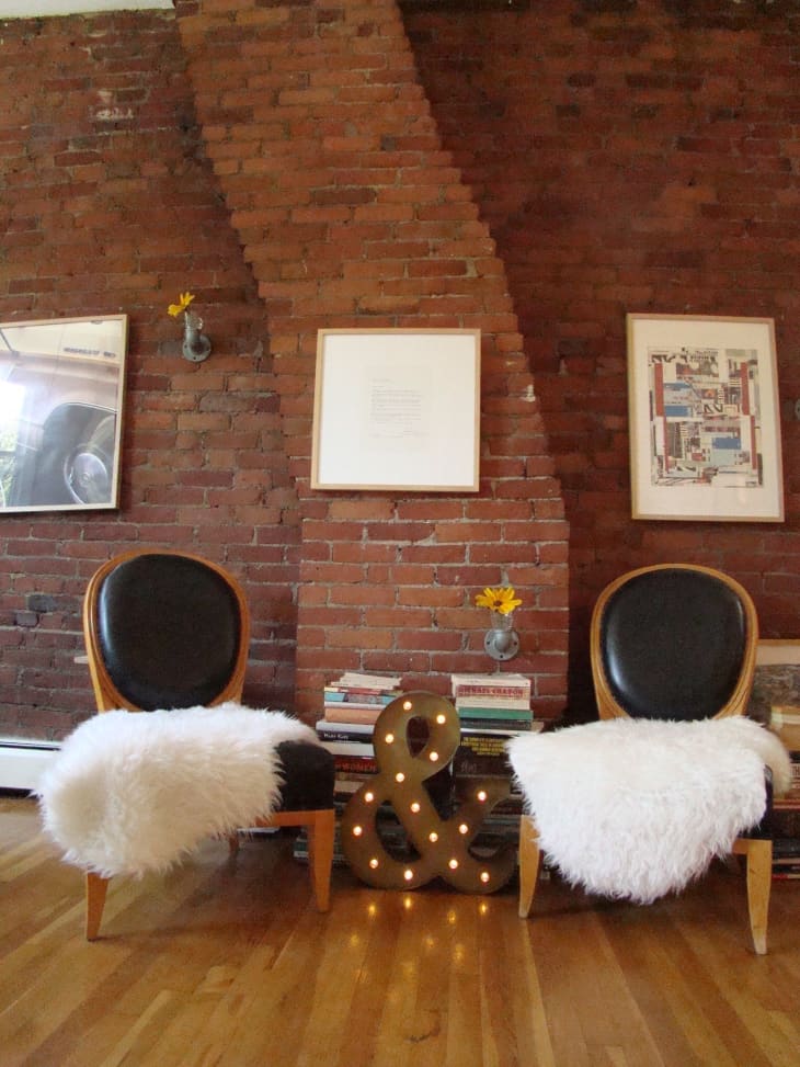 Exposed Brick: Check. High Ceilings:Check. Row House Charm: Check ...